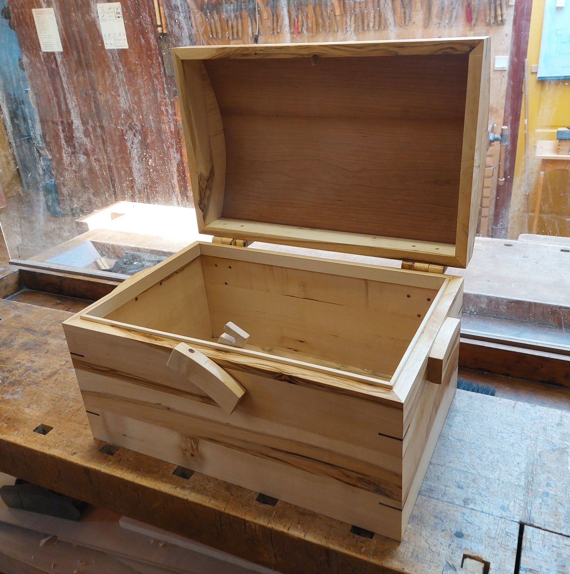 Kist - Meubelmakersvakschool Egmond